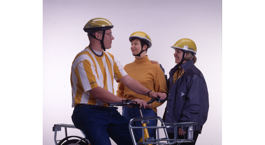 Postal uniforms through the ages - Postal museum